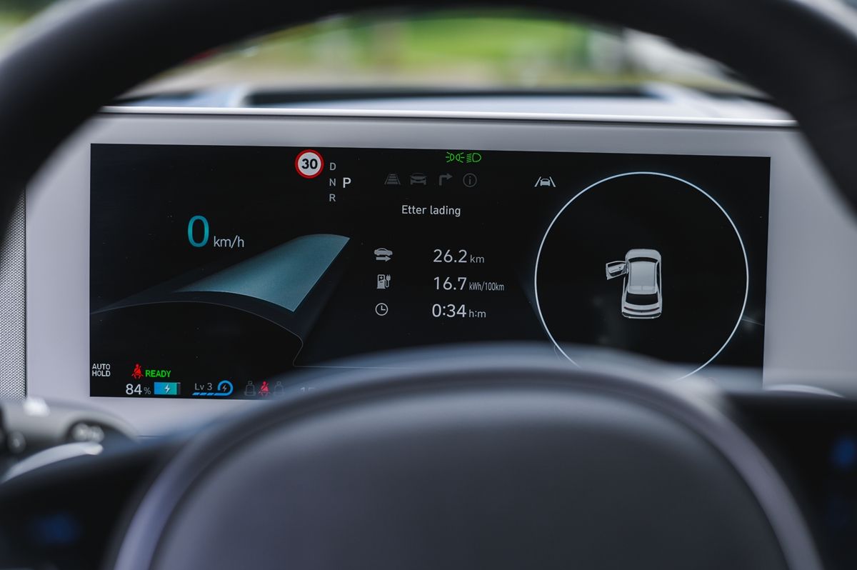 Did Tesla Quietly Void 1.3 Million Warranties? A Lawsuit Thinks So