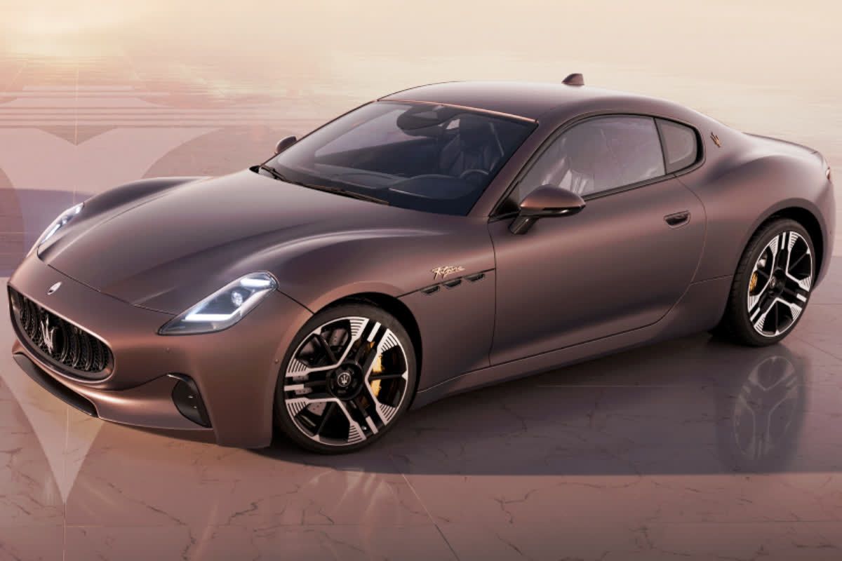 325 km/h, 800V, and Formula E DNA—Maserati’s GranTurismo Folgore ...