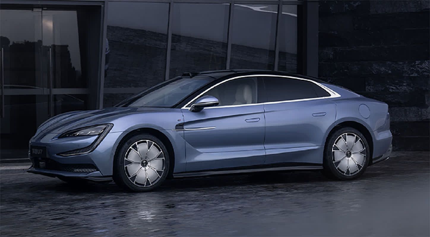 BYD’s Ultra-Luxury EV U7 Starts Deliveries—And It’s a Monster