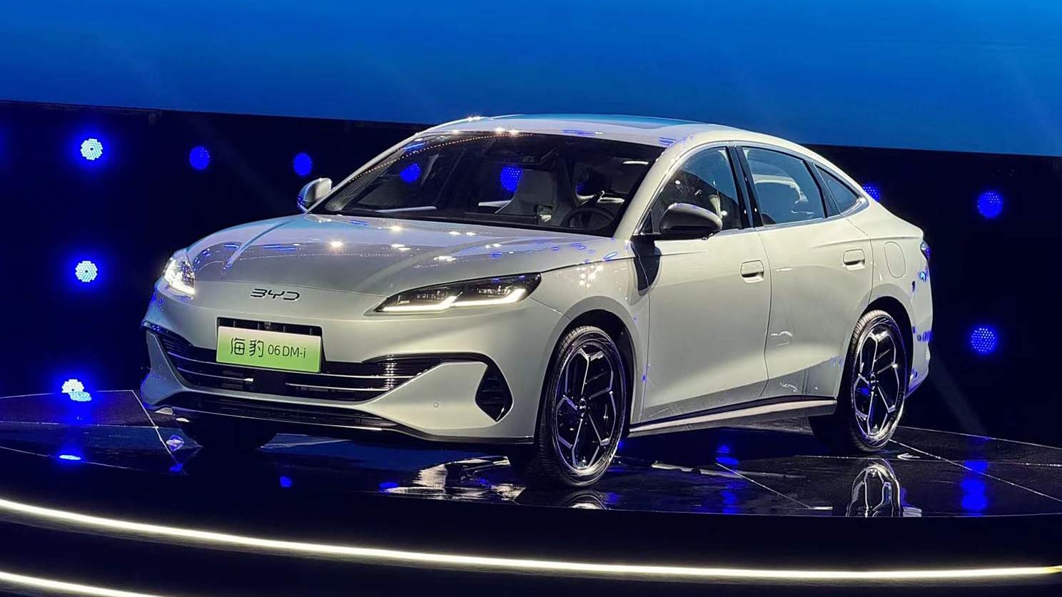2,000 km on a Fill-Up? BYD’s New Wagon Breaks Range Records