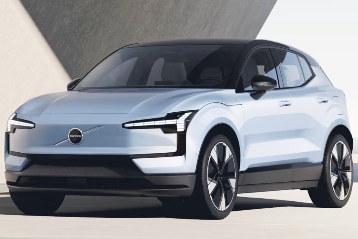 Volvo’s Tiny SUV Packs 422 HP and Off-Road Swagger—Who Needs a Jeep Now?