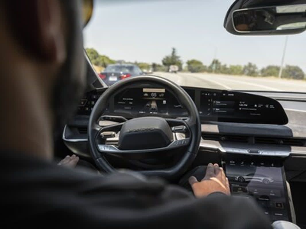 Lucid Air Can Drive Itself—And Now It’s Outselling the Tesla Model S
