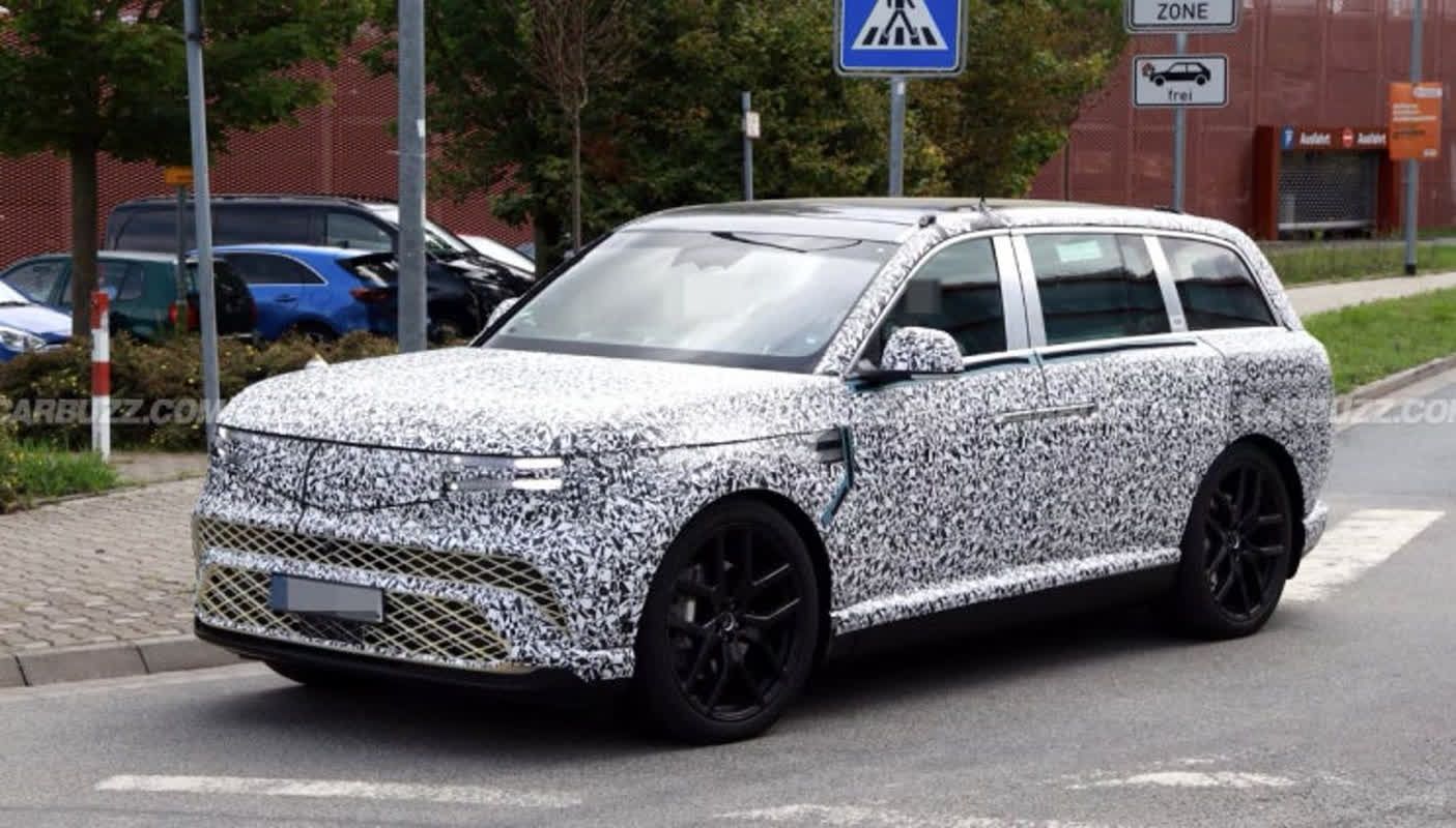 The GV90 Is Bringing Back a Luxury Door You Haven’t Seen in Decades