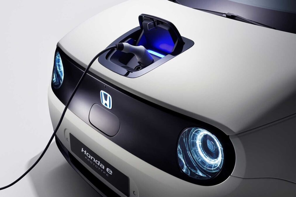 Honda’s Coolest EV Just Flopped — Here’s Why Hyundai’s Casper Is Winning