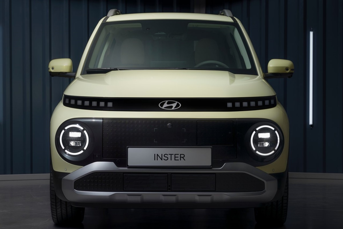 Honda’s Coolest EV Just Flopped — Here’s Why Hyundai’s Casper Is Winning