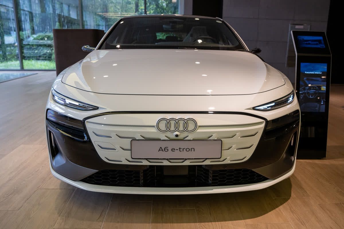 Audi A6 e-tron Debuts as a Sleek, Screen-Packed Electric Sedan Poised ...