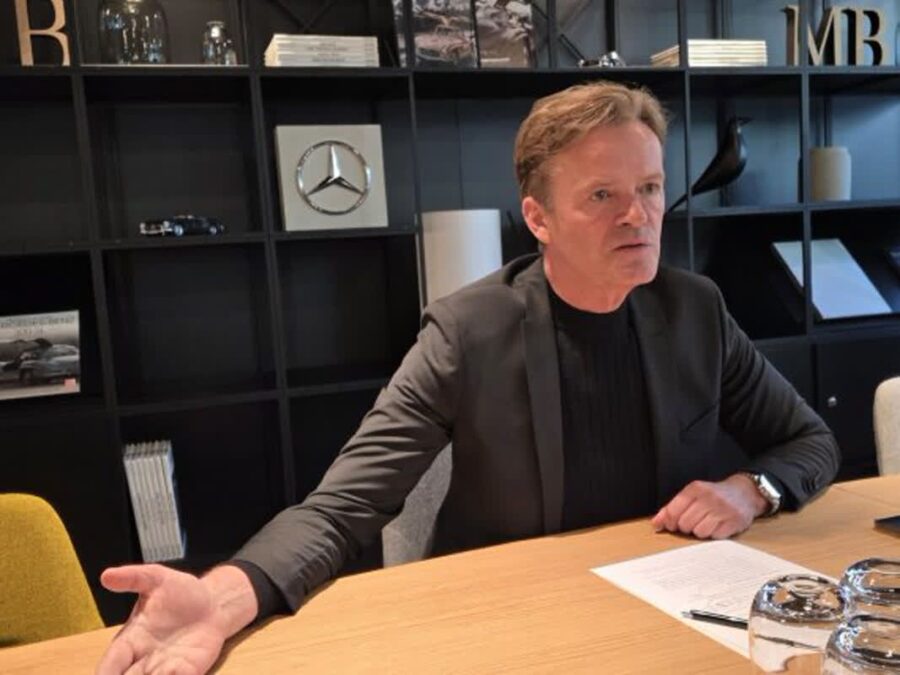 EV Slowdown Shock: Mercedes CTO Says “We’re Not Backing Off”—But Gas ...