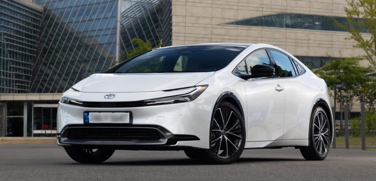 New 2026 AWD Prius Model Balances All-Weather Capability and 54 MPG ...