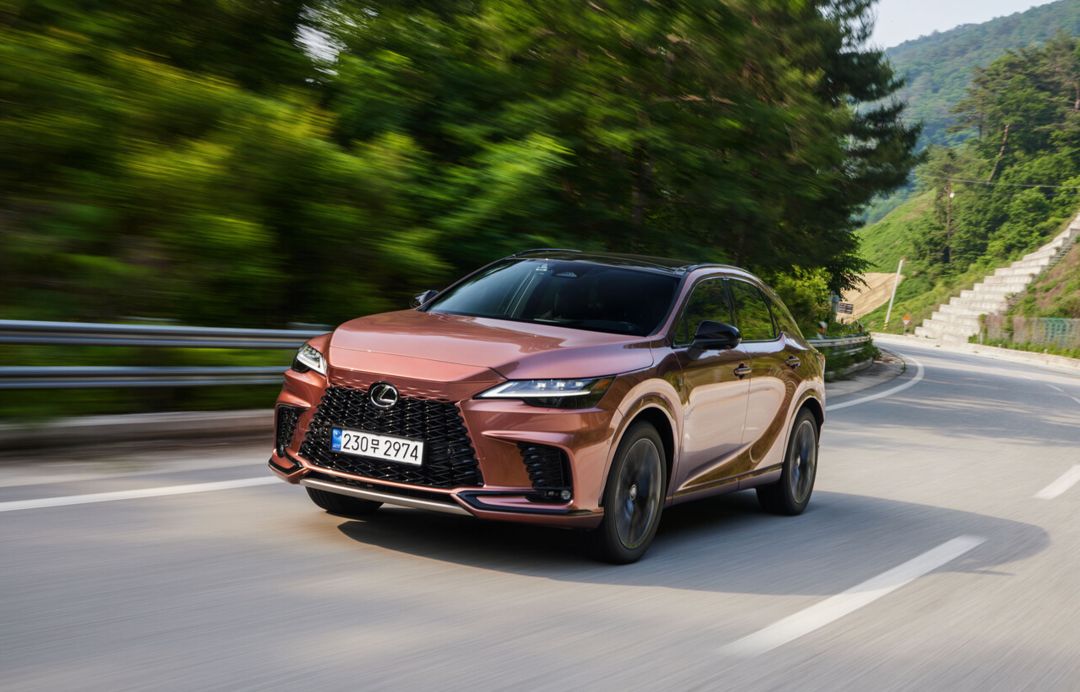 Expert Picks: 6 Best Hybrid Cars for Smart, Savvy, Budget-Minded Drivers