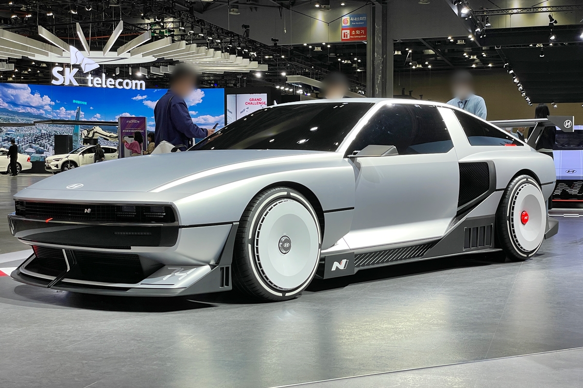 $100K Genesis GT90 Spotted—The Luxury Coupe Poised to Shake Up Luxury