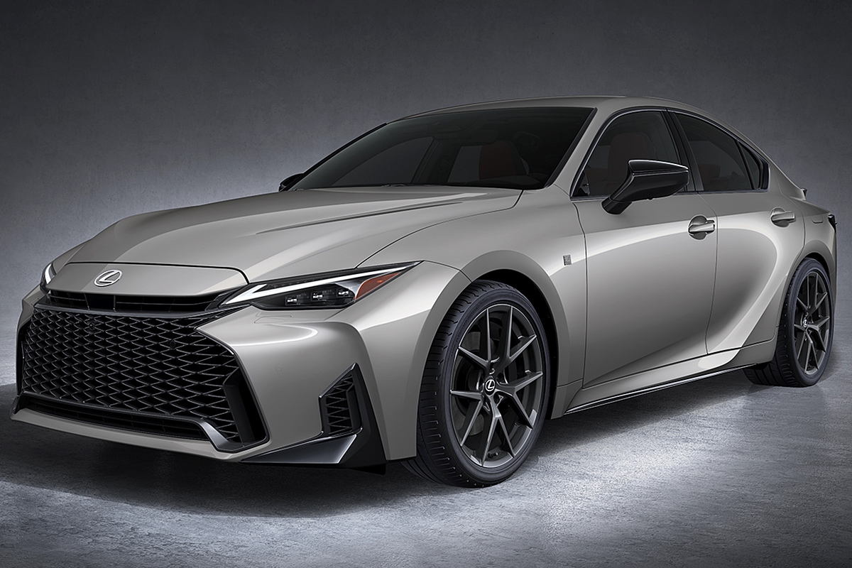 Thought It Was Dead? The Lexus Sports Sedan Returns With a New Engine