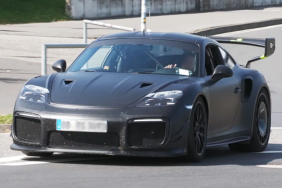 Frog Eyes Missing—Porsche’s Secret Test Car Sparks Questions