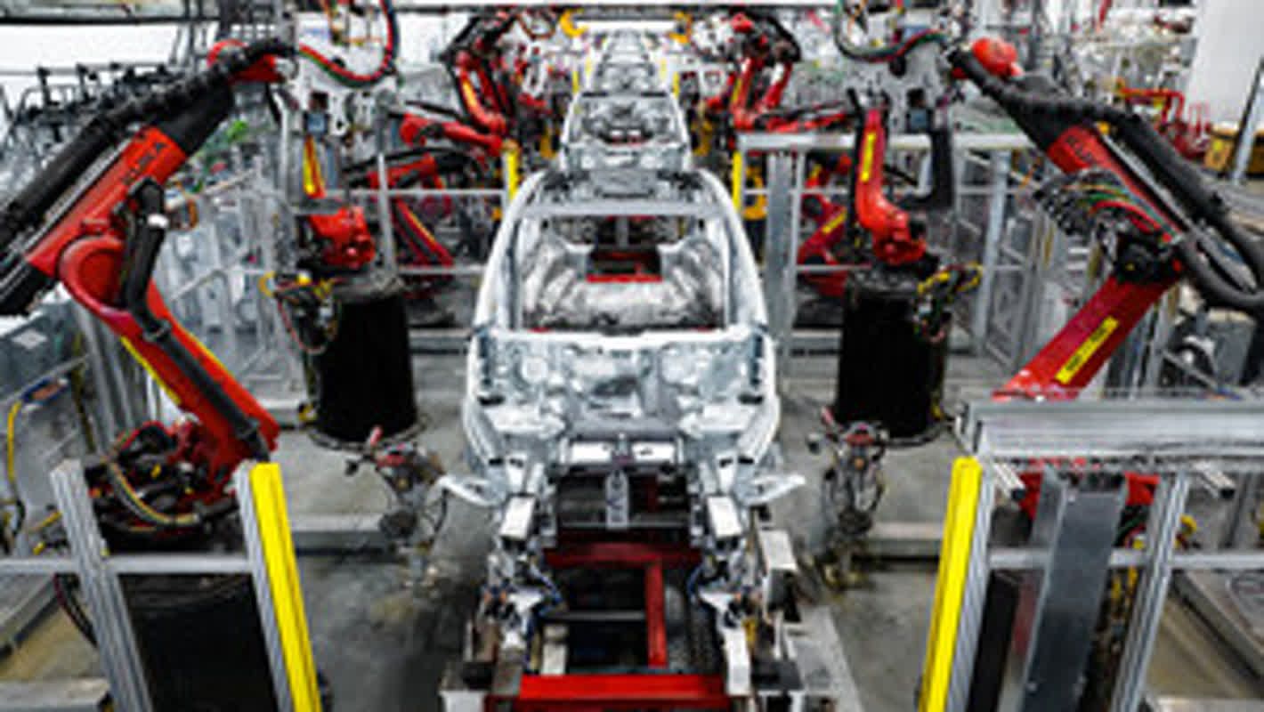 Tesla Robots Attack, Leave Worker Bloody—$51M Lawsuit Hits Elon’s Dream ...