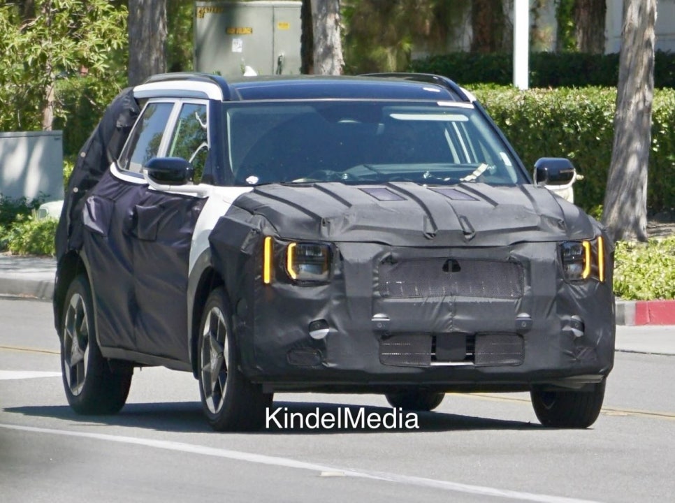 Kia's Next Weapon: Seltos is $16K SUV That Gets Better MPG Than Your Prius