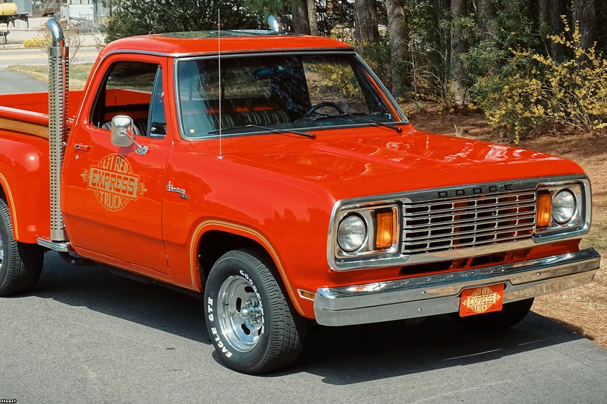 5 Unique/Crazy American Pickup Trucks which Looks "Out of Their Mind!"