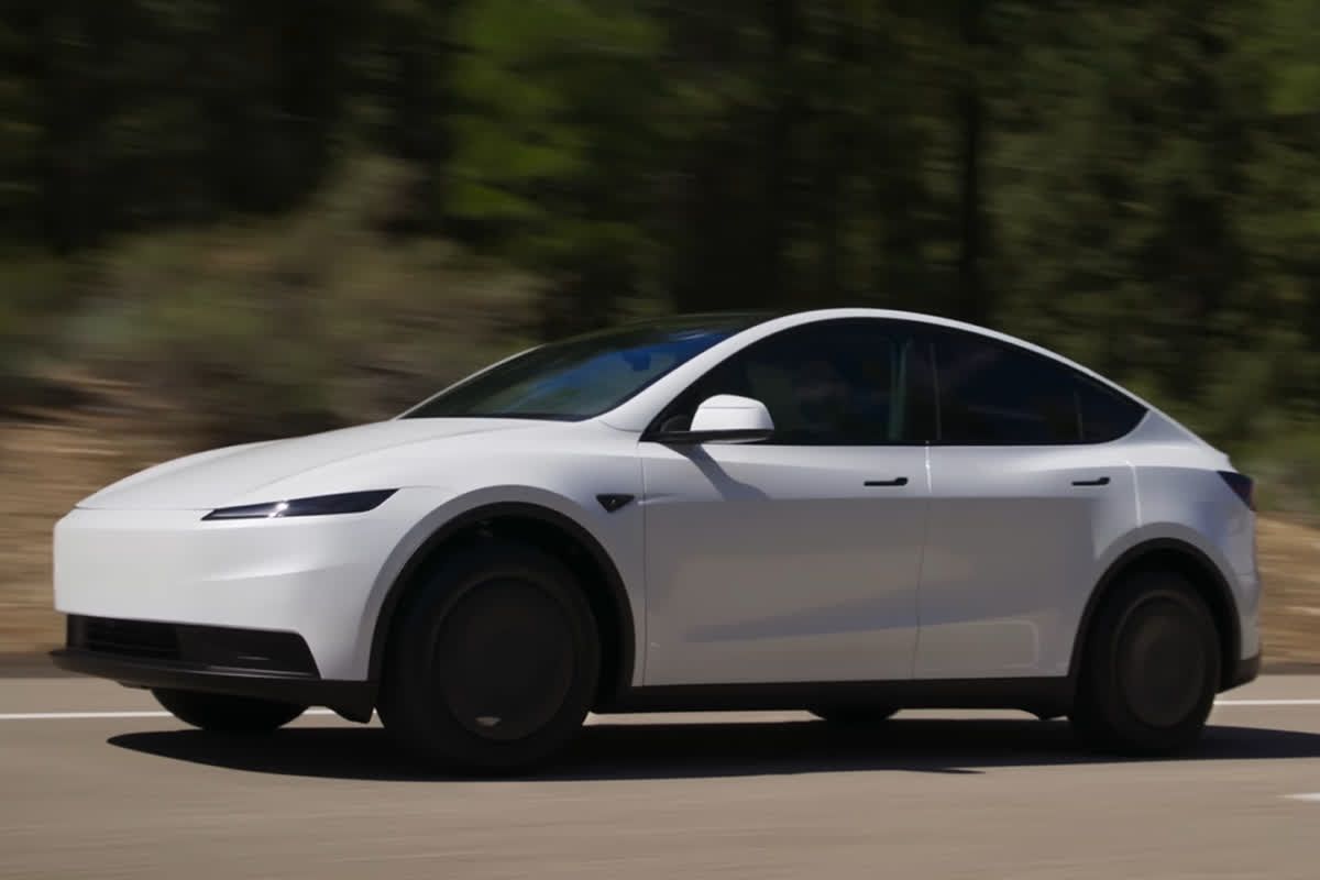 The Most Divisive Tesla Yet?—The Budget Model Y Standard Is Sparking a ...