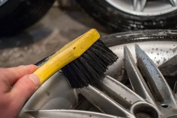 The Clean Wheel Lie: Why Your Wheels Never Look Clean After You Wash Them
