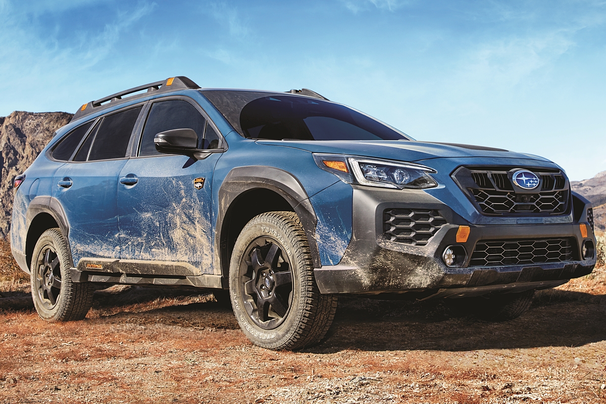 Winter’s 7 Safest SUVs—Built to Tame Ice, Snow, and Whatever Winter ...