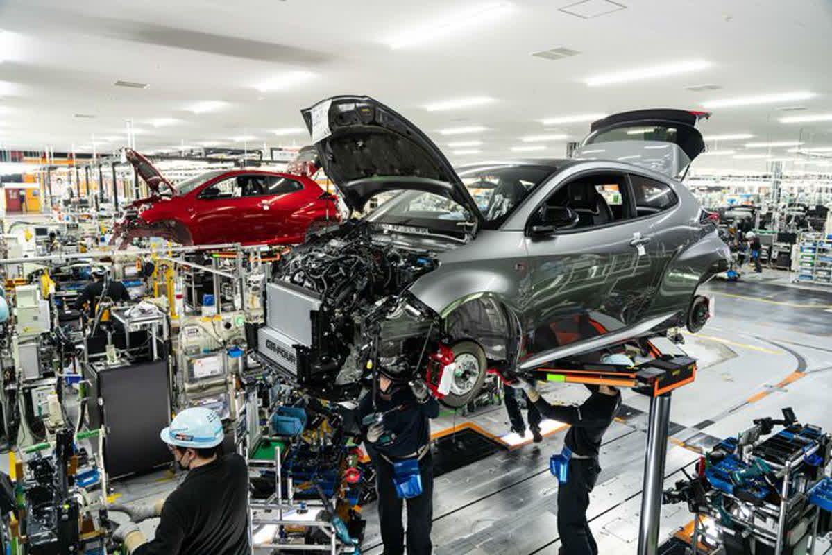 Toyota Still Builds Cars by Hand, Even in an Age of Automation—Inside ...
