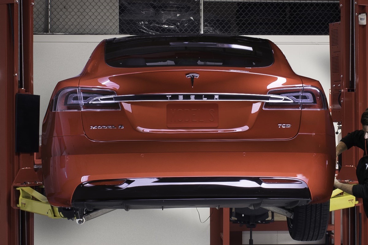 Big Brain, Fragile Body: Tesla’s Core Hardware Flaw Threatens Your ...
