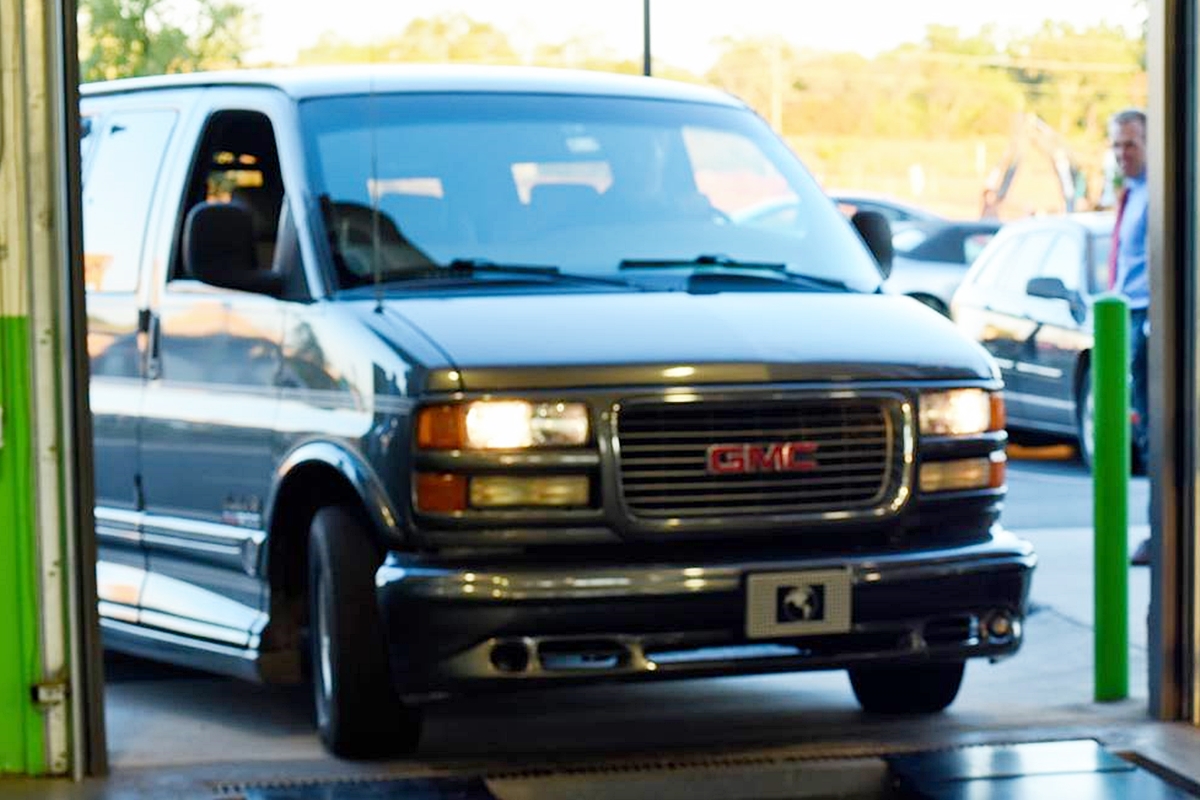 Forget Ferraris—Top 3 NFL Stars Who Proudly Drive $2 Cars and Grandma ...