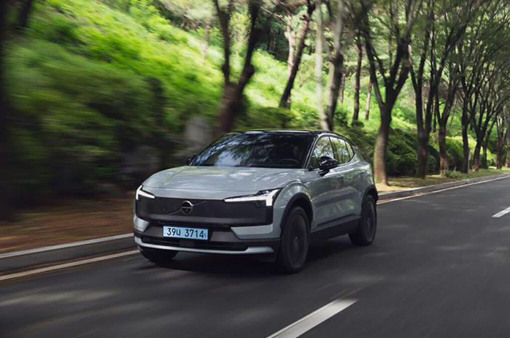 Volvo’s Most Daring Electric SUV Yet—The 3.7-Second EX30 Cross Country ...