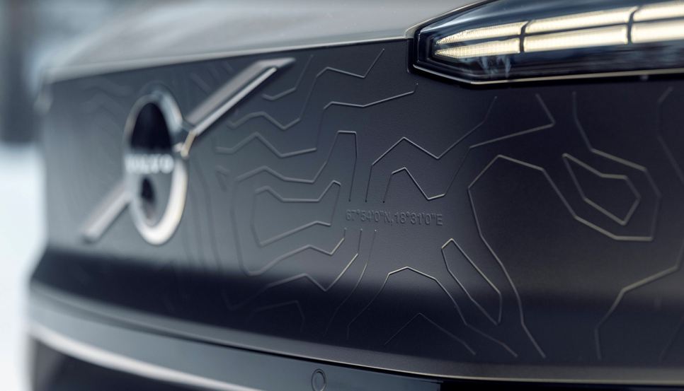 Top Fall Road-Trip Pick: Volvo’s New EV for Real Drivers—Fast, Tough ...
