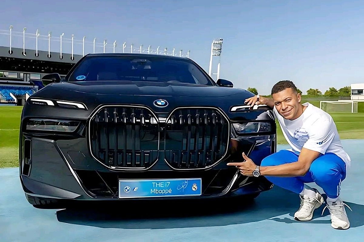 What’s a Driver’s License? 5 Celebrities Who Own Dream Cars They Can’t ...