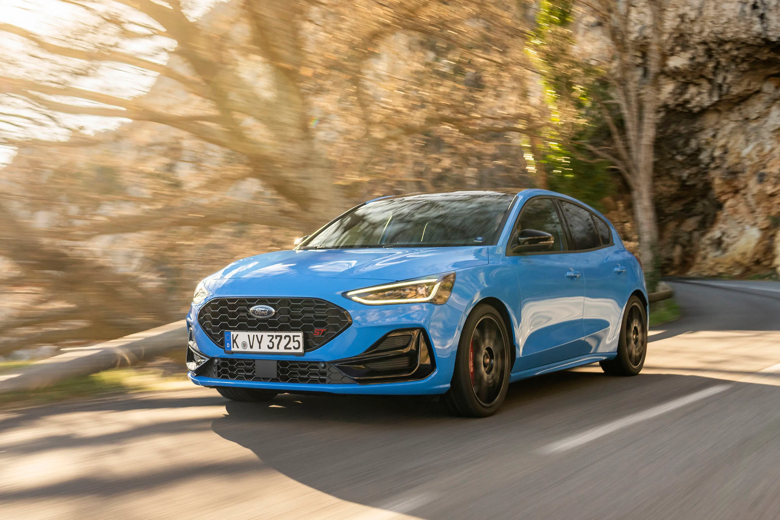 Farewell to a Hot Hatch Legend—The Final Ford Focus ST Is Built, but ...