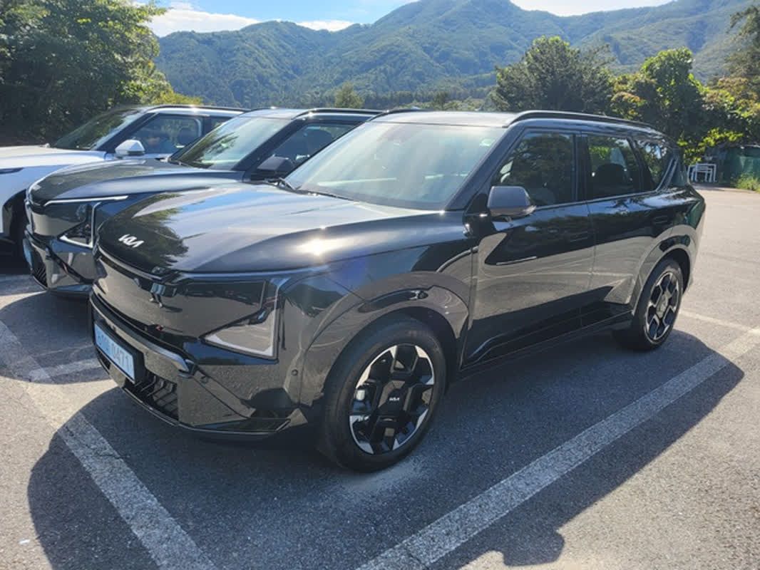 First Drive Review: The Kia EV5 Checks All the Boxes—Comfort, Safety ...