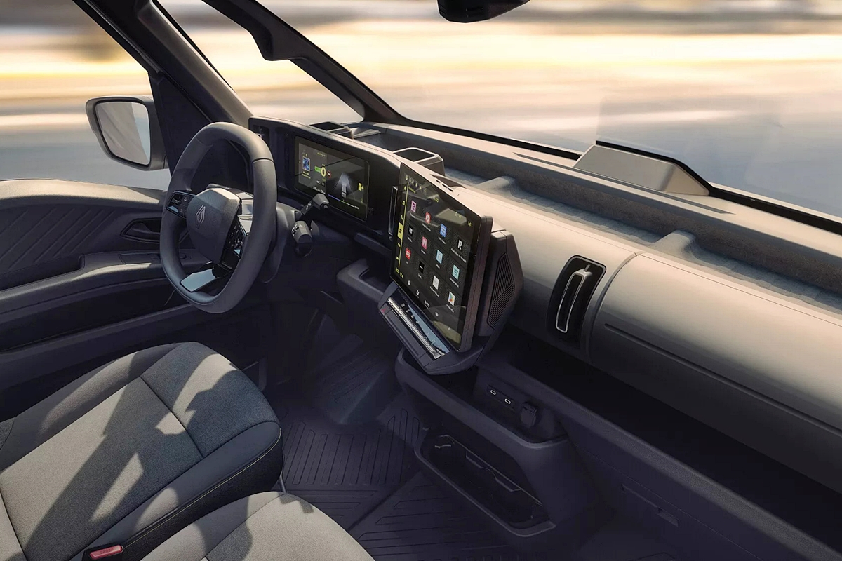 The Electric Work Van That Doubles as a Power Station—Renault Just ...