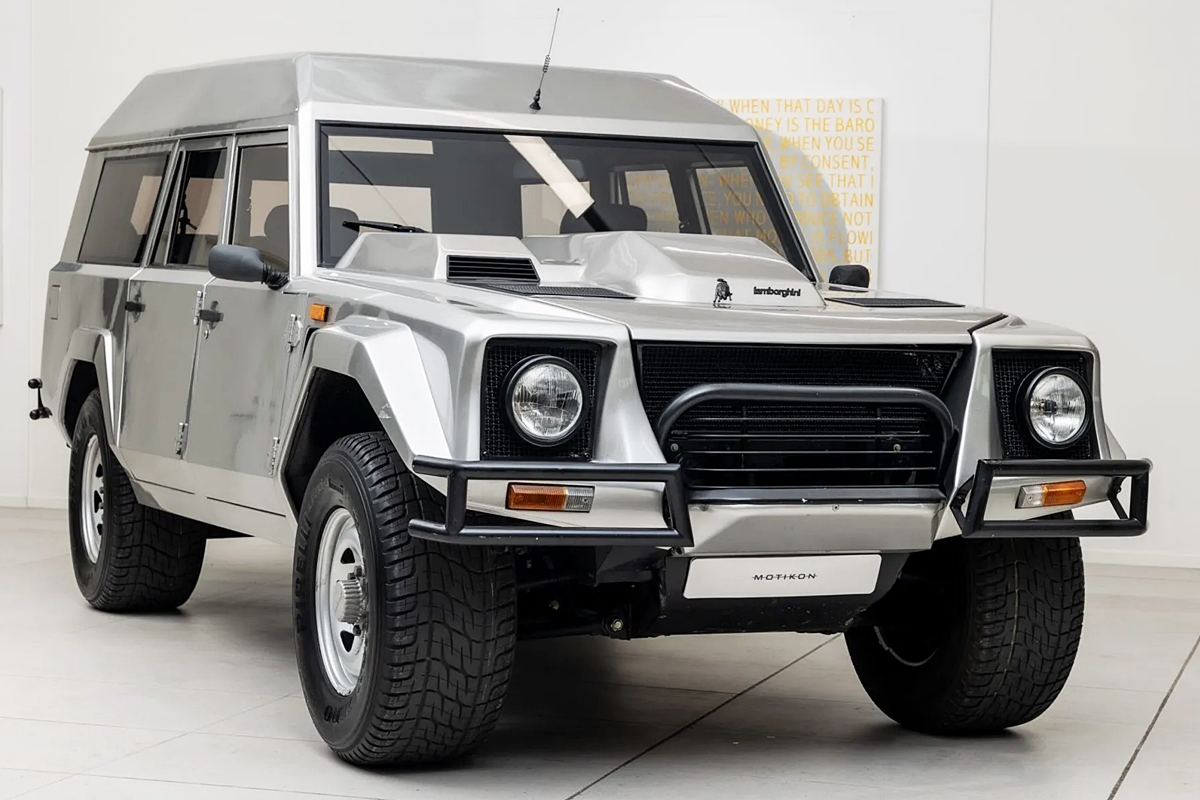 Countach V12 Power: The Sultan Of Brunei’s Factory-Approved LM002 Wagon ...