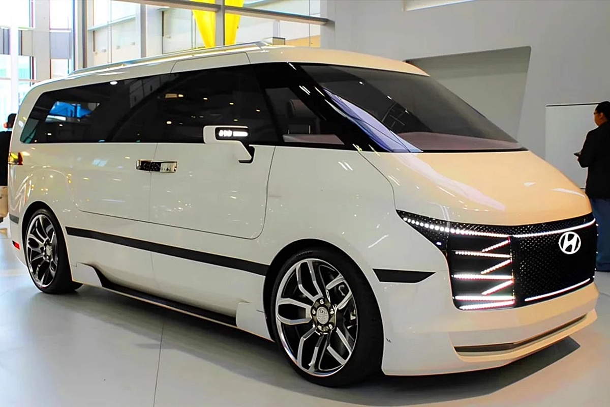 Finally, Hyundai Built A Van That Doesn't Look Like A Bus For NASA ...