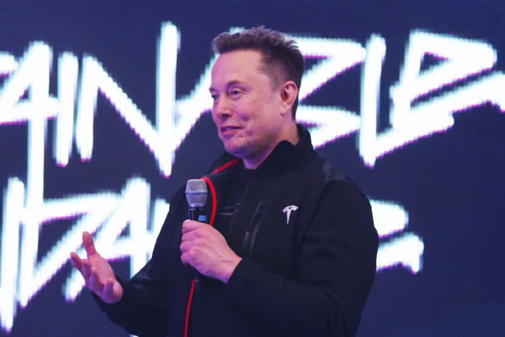 Elon Musk’s Trauma: The Near-Fatal Collision That Ended Tesla’s ...
