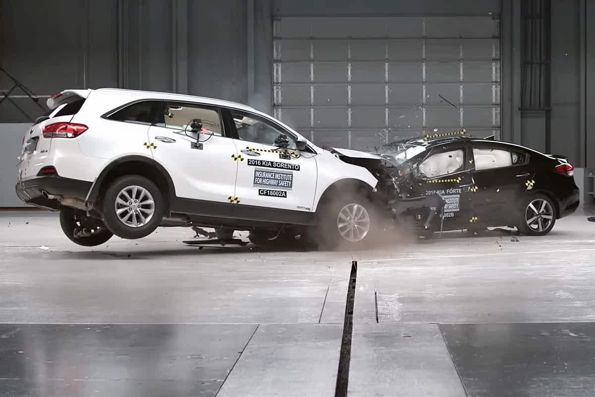 The Crash Test Showdown: IIHS vs. Euro NCAP—And Why Their Safety ...