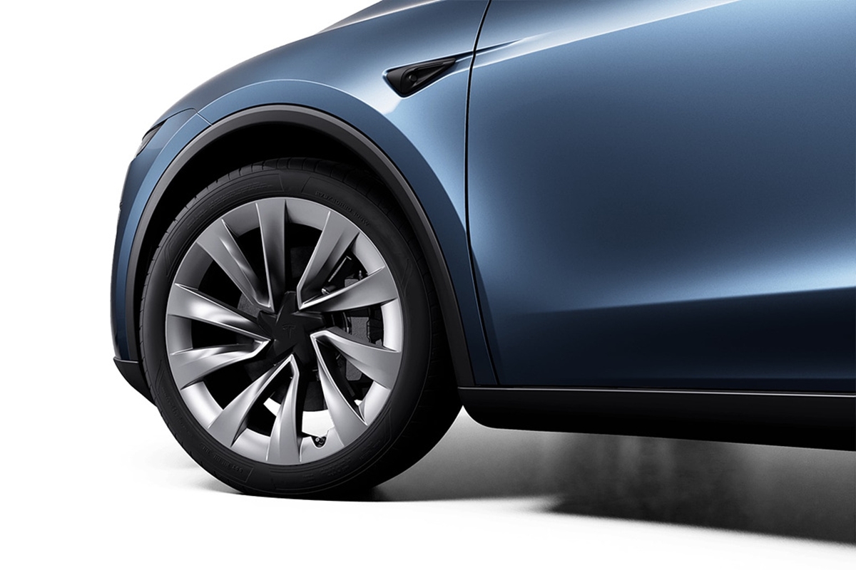 The $770 Car Feature That Does Absolutely Nothing—And Millions Still Buy It