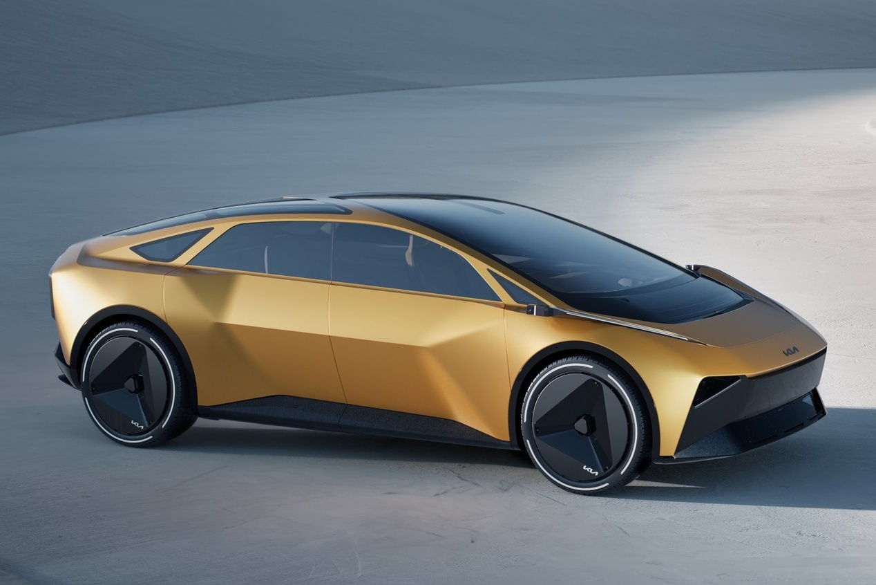 The Pink Slip Demo: Hyundai’s Video Shows Tech, Hides CEO’s Surprise Exit