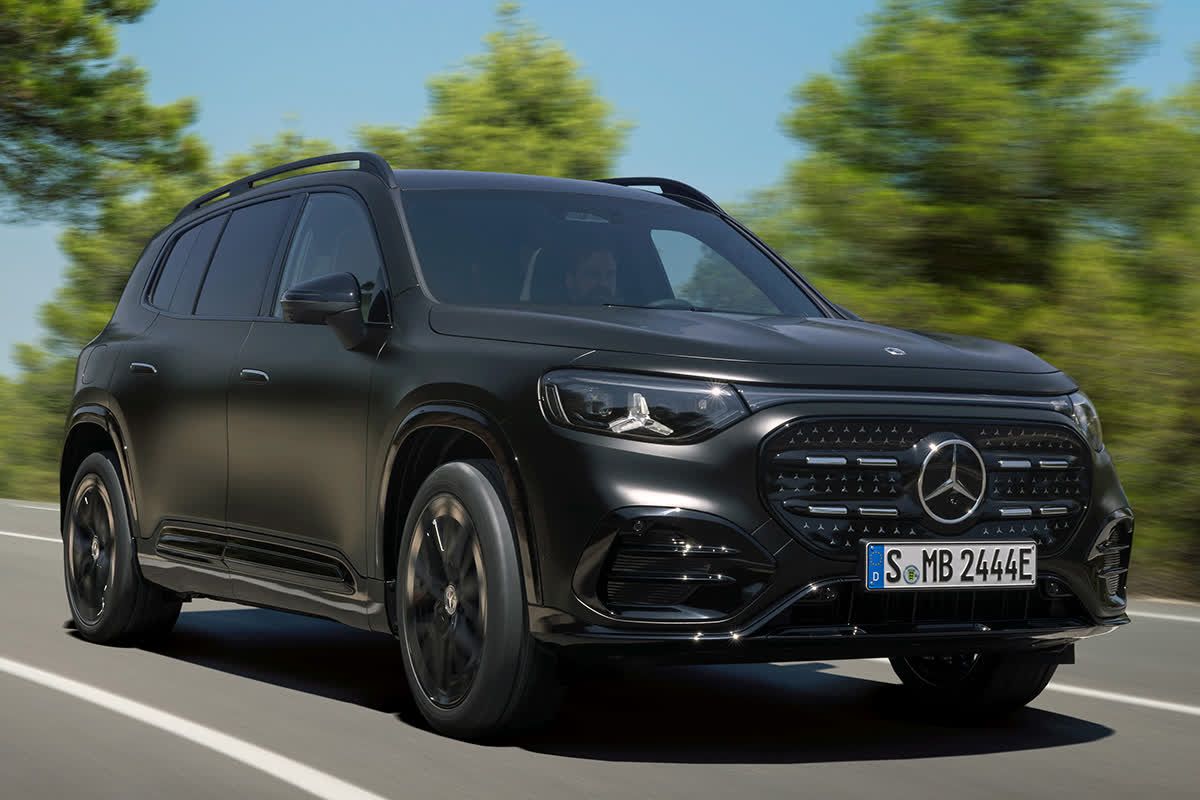 Mercedes Finally Embraced the Dad Car—and This New Electric GLB Is ...