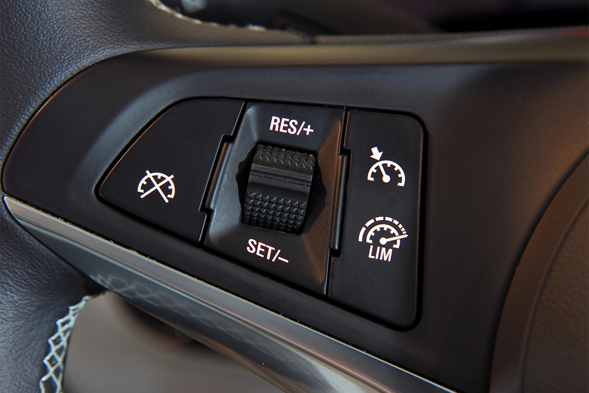 How Smart Drivers Are Doubling Their MPG—and Slashing Gas Bills