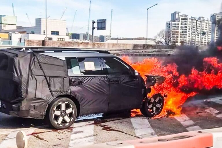 The 10 Minute Inferno: Why Hyundai’s Next Gen Santa Fe Prototype Melted ...