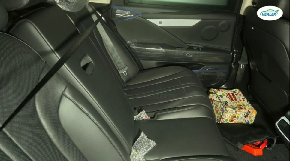 Stop Acting Rich In A Gas Guzzler: The G80 Hybrid LWB Gives You 620 ...