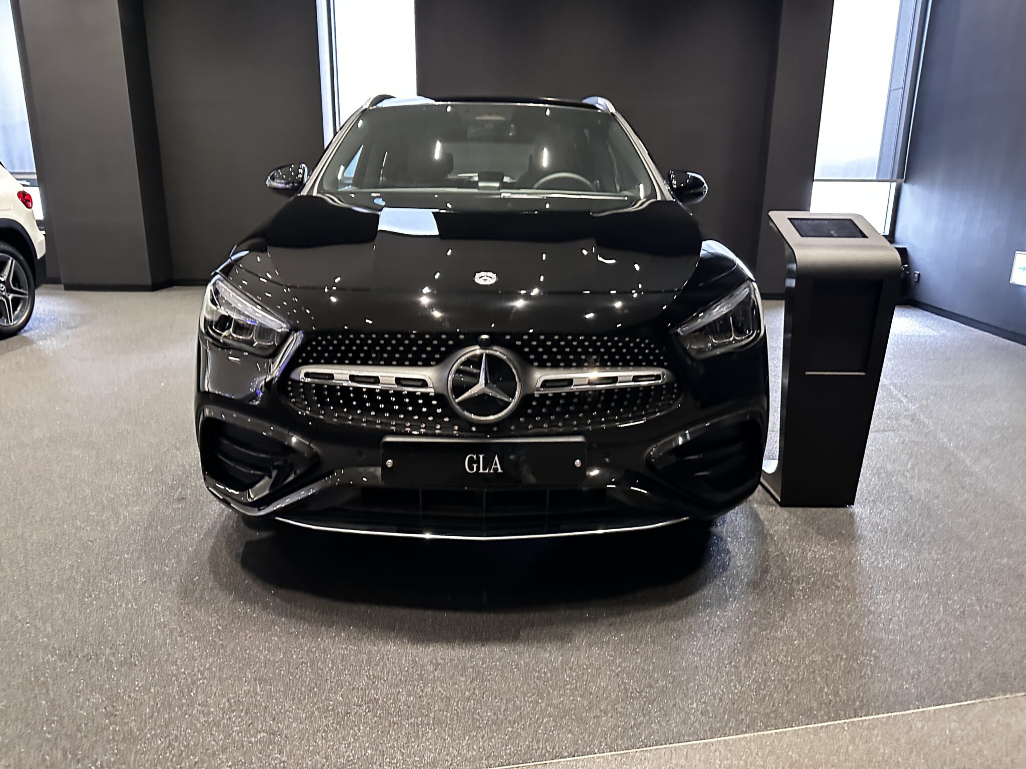 GLA Or GLB? Mercedes’ Compact SUVs Take Very Different Paths