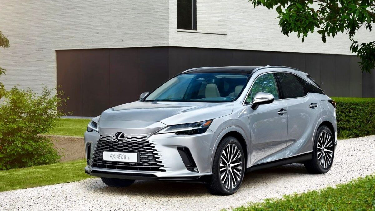 Lexus RX Tops U.S. Luxury SUV Sales in Q1 2026, Outperforming Mercedes ...