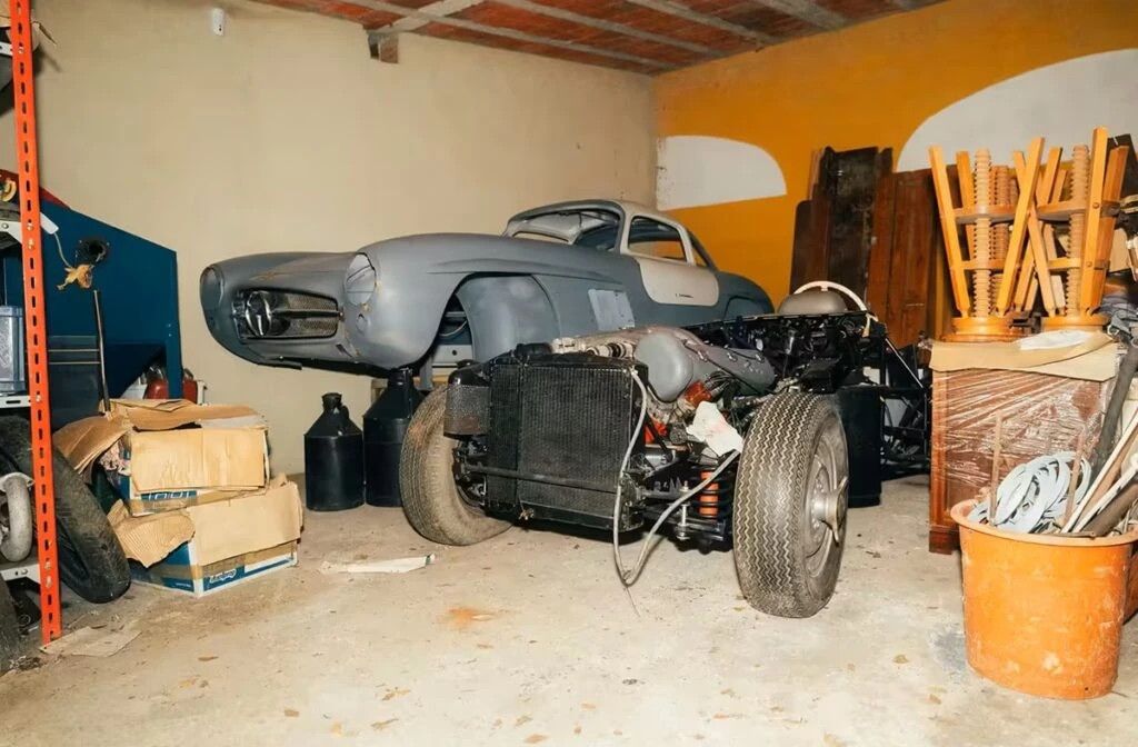This Mercedes Gullwing Worth Over $1 Million Was Found In Pieces, But ...