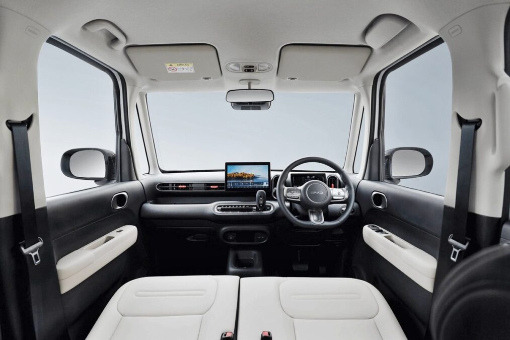 China Just Built a Sub-$14,000 Micro EV to Crush Japan’s Best-Selling Car